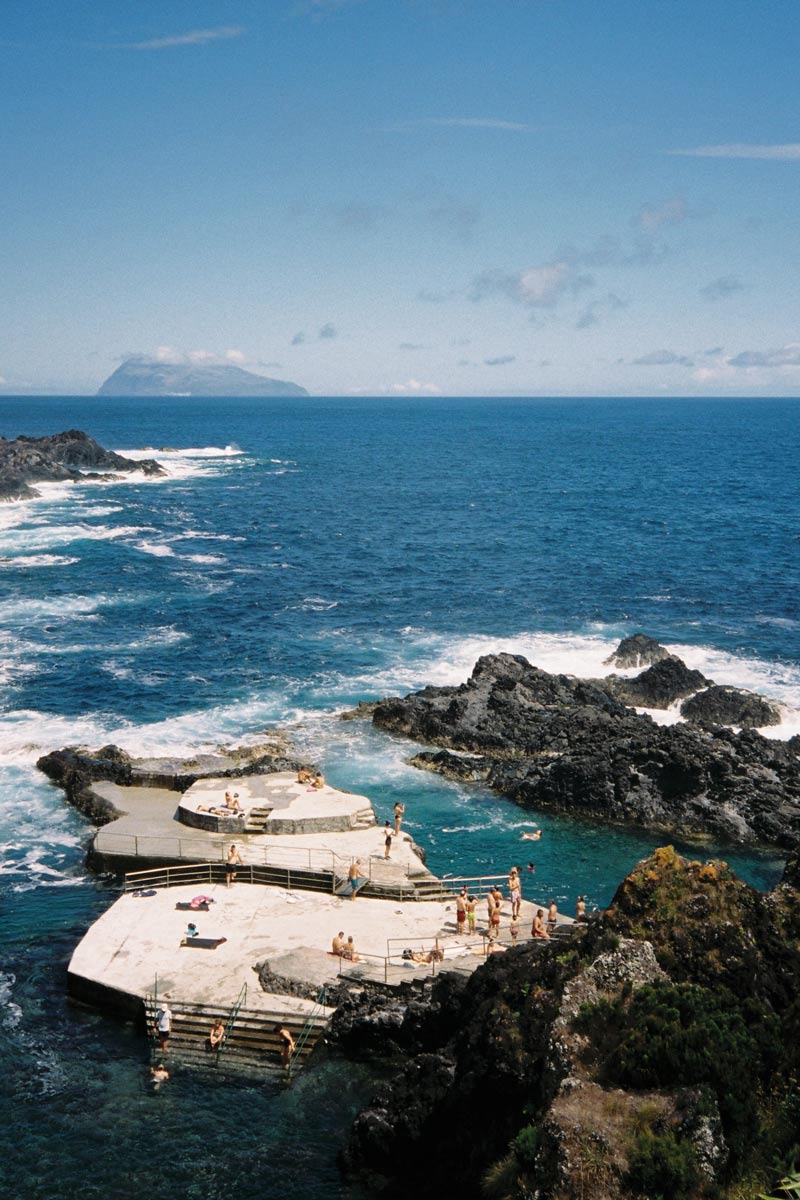 Le Periplo: Travel Guides